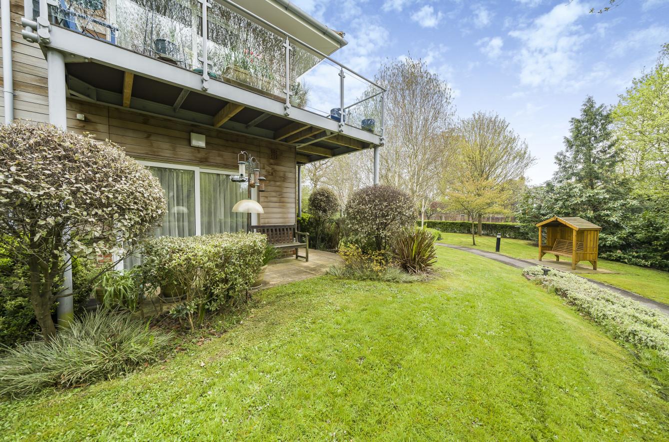 Knightwood Mews, Shannon Way, Chandler's Ford - Sparks Ellison